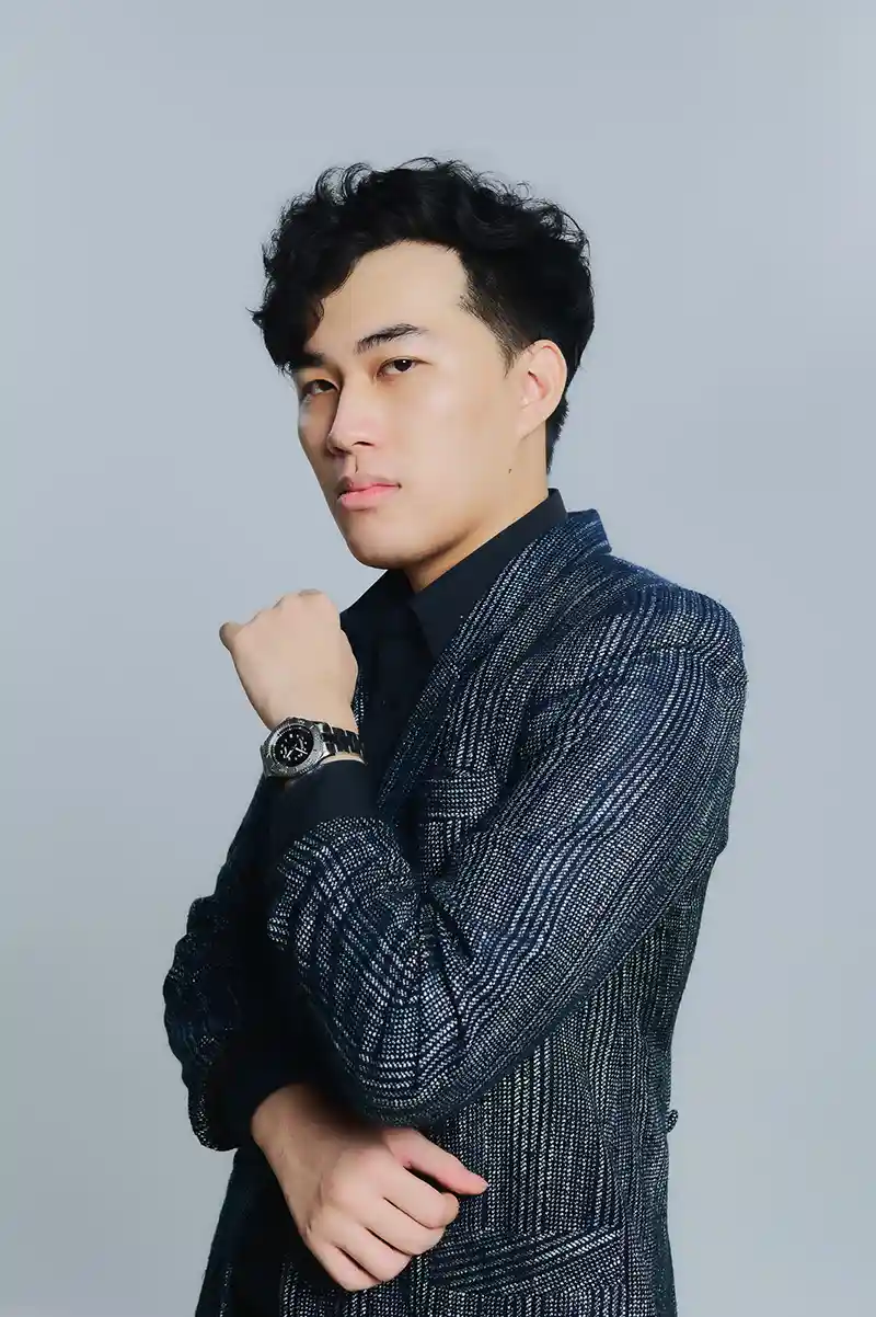 Mr. Sorawich Boriboon – BUUIC